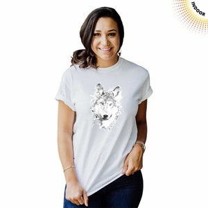 UV Light T-shirt, Fun Sun Activated Tee, Neon Wolf Color Changing Shirt ...