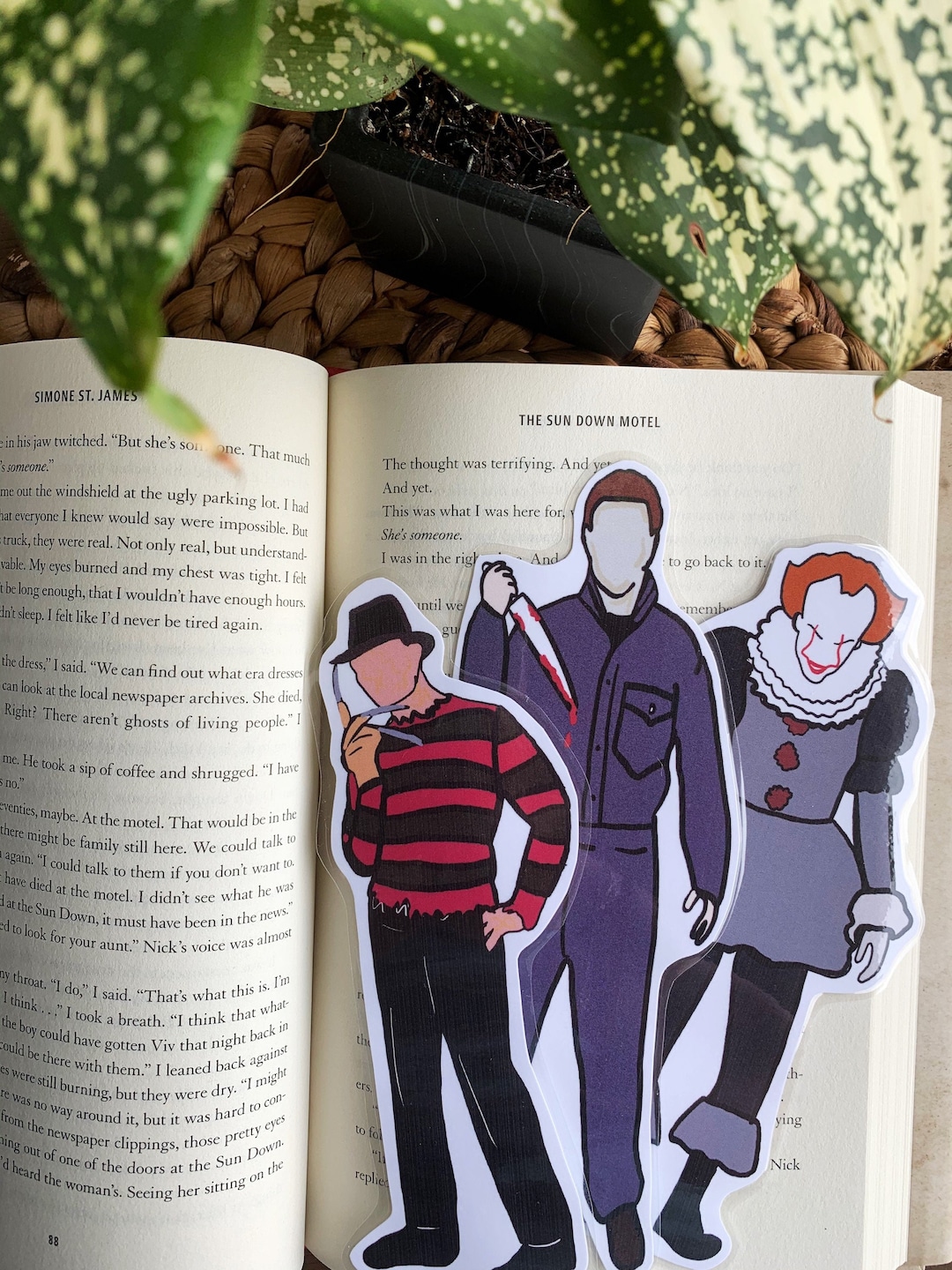 Horror Characters Inspired Bookmarks | Pennywise, Michael Myers ...