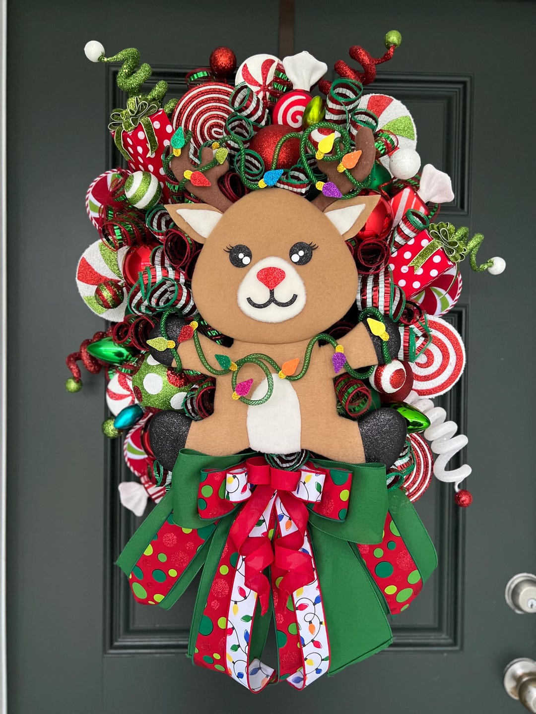 Reindeer Wreaths, Christmas Wreaths, Red and Green Wreaths, Christmas ...