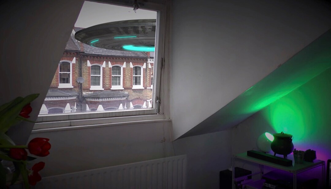 How to Summon Alien Life to Earth Using Magic - Etsy Canada