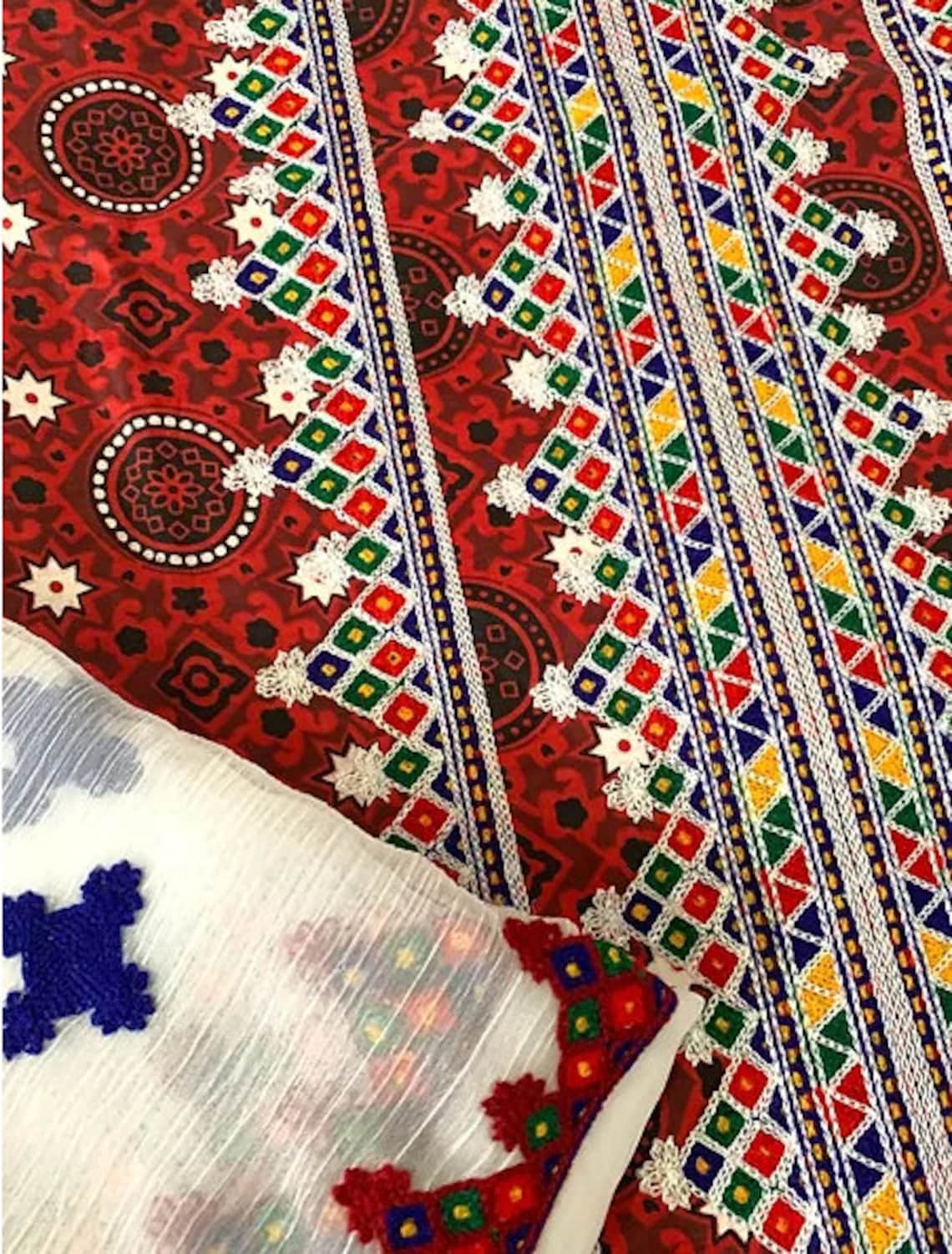 Sindhi Ajrak Lawn Cotton Suit: Embroidered Pakistani Unstitched 3-piece ...