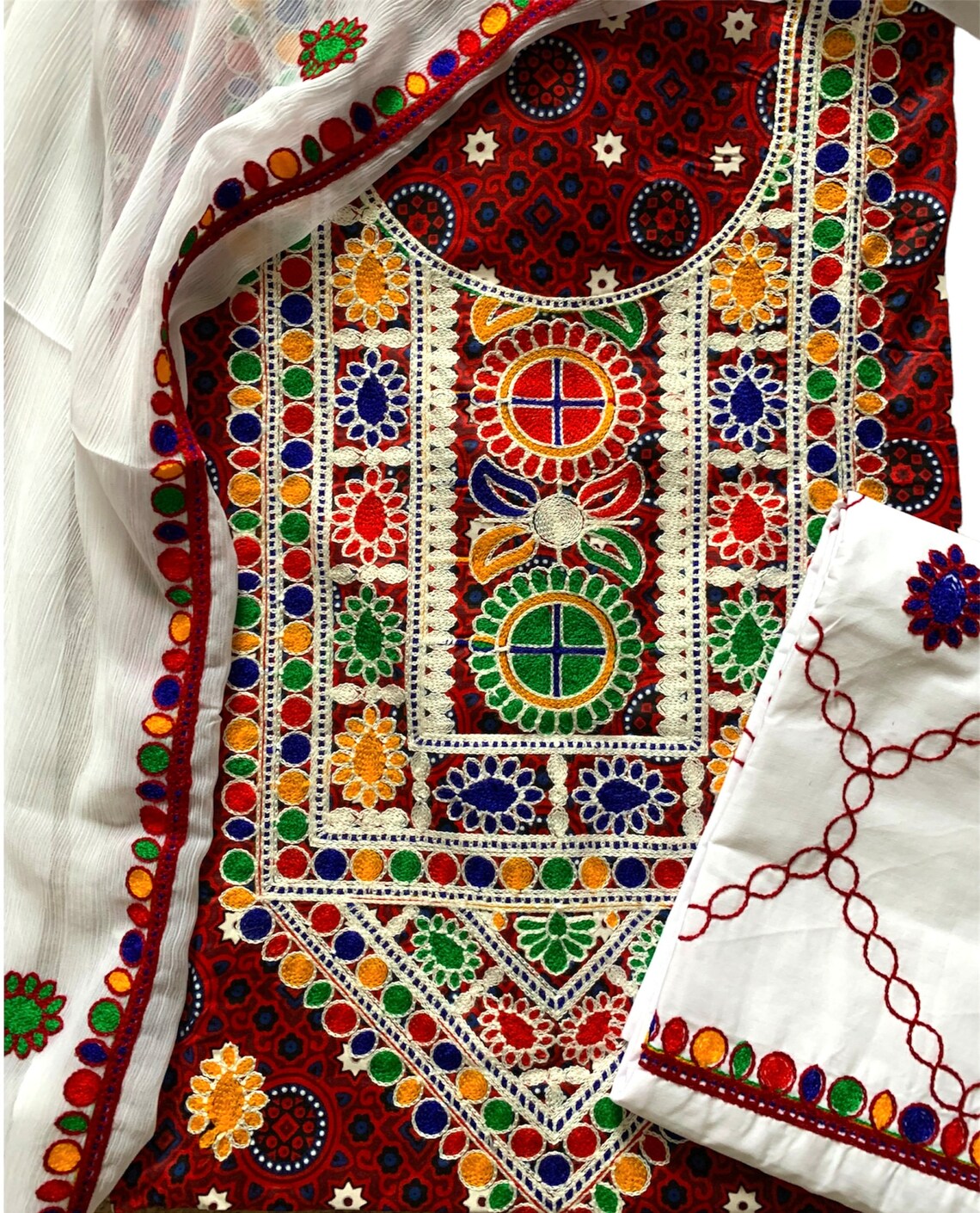 Sindhi Ajrak Lawn Cotton Suit: Embroidered Pakistani Unstitched 3-piece ...