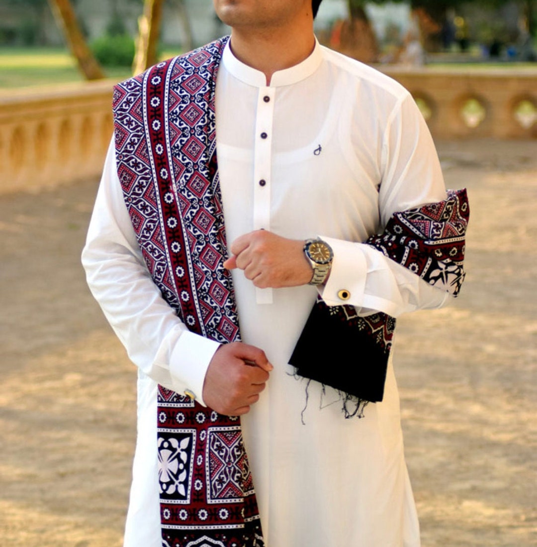 Cotton Block-printed Pakistani Sindhi Ajrak Neck Wrap / Scarf / Shawl ...