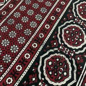 Block-printed Cotton Ajrak Scarf: Pakistani Sindhi Neck Wrap - Etsy