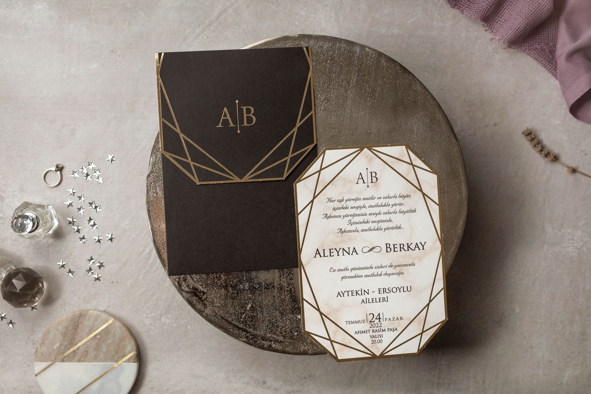 Geometric Wedding Invitation, Modern Design Frame Elegant Wedding Card ...