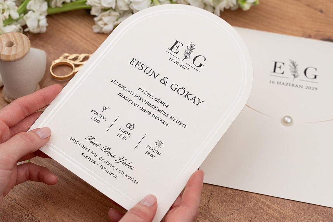Arch White Wedding Invitation, Pearl Wedding Card - Etsy