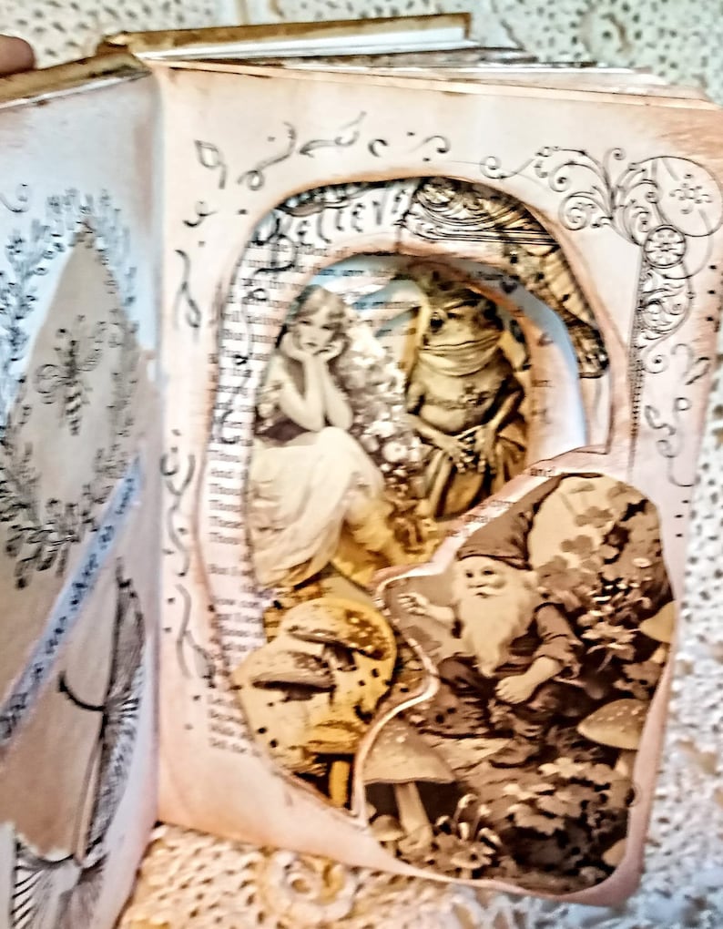ALTERED TUNNEL BOOK Art Journal ~ Original - Etsy