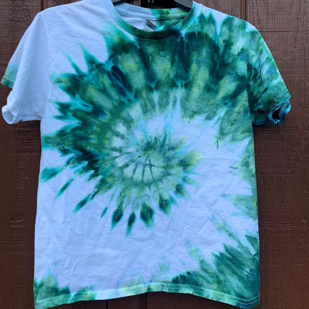 Screaming Green Ice Tie Dye Shirt // Green Tie Dye // Ice Dye // Tie ...