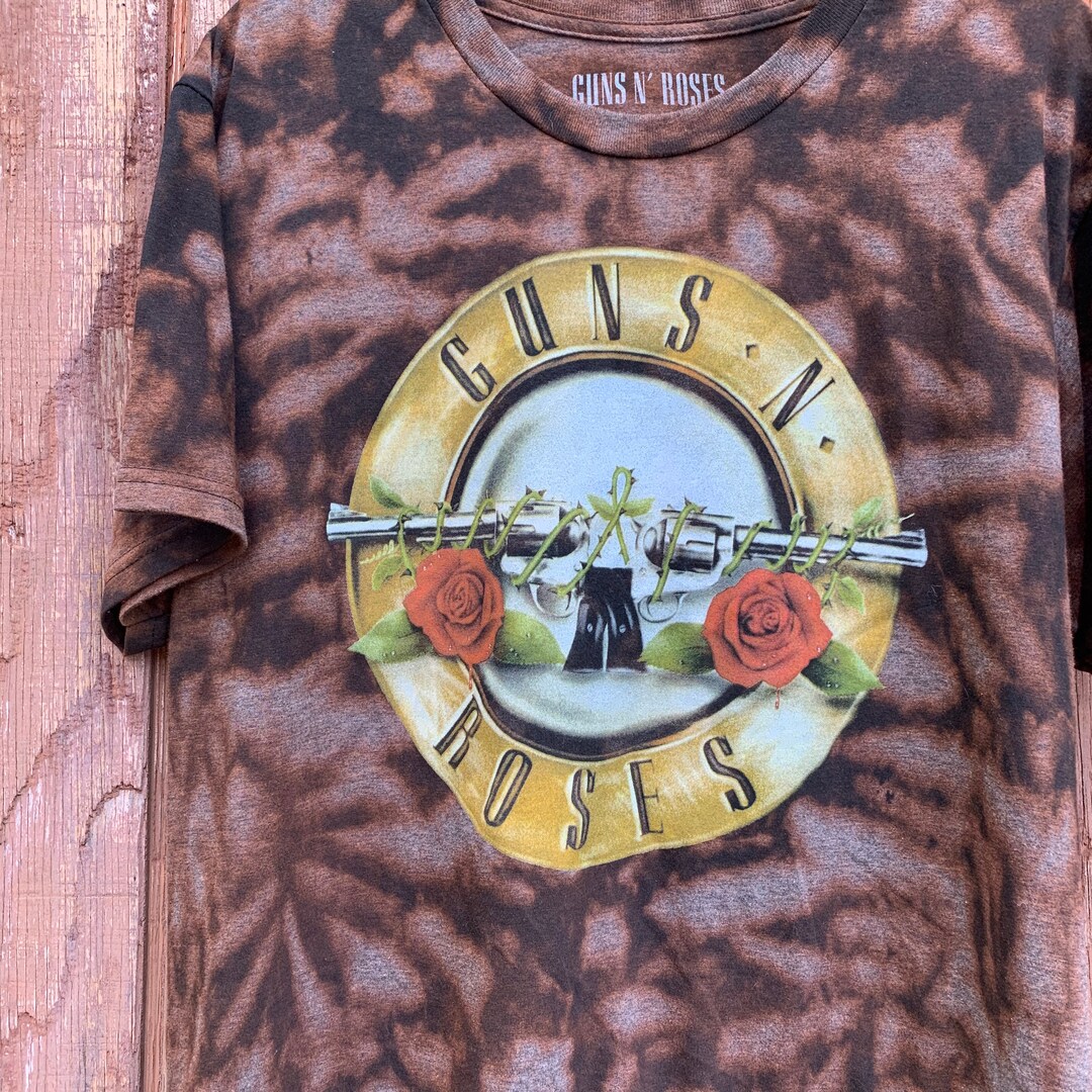 Guns & Roses Tie Dye T-shirt // Bleach Dye Guns and Roses Vintage ...