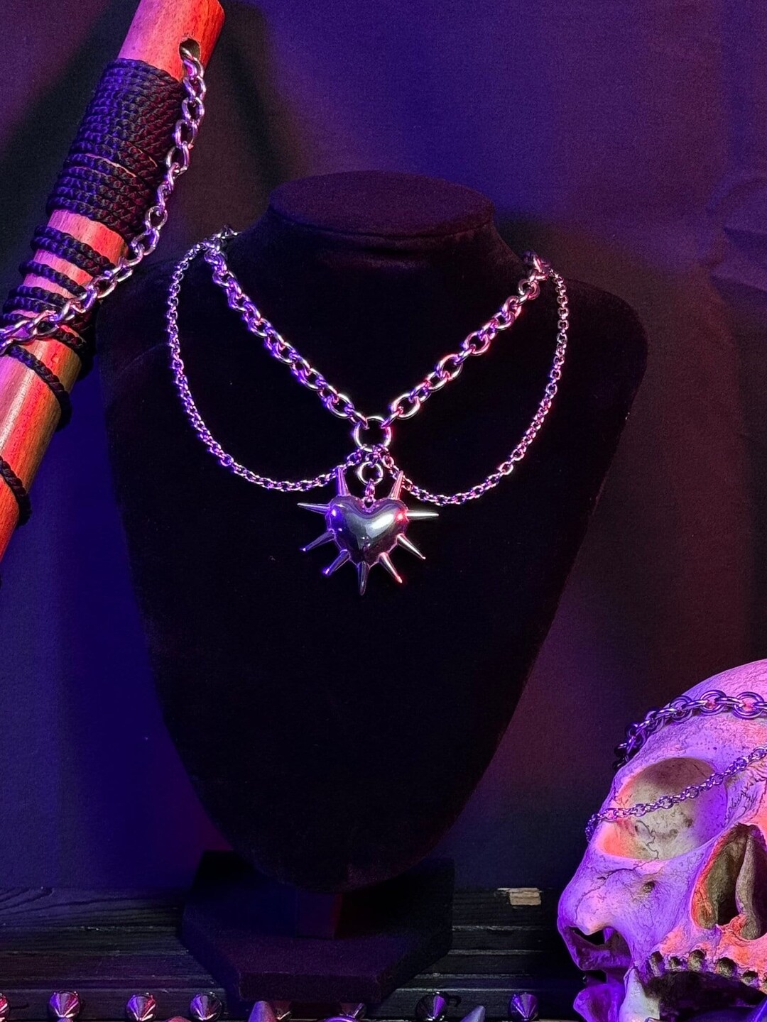 Side Spike Heart Chain - Etsy