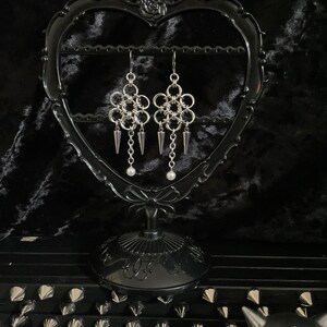 Chainmail Flower Earrings - Etsy