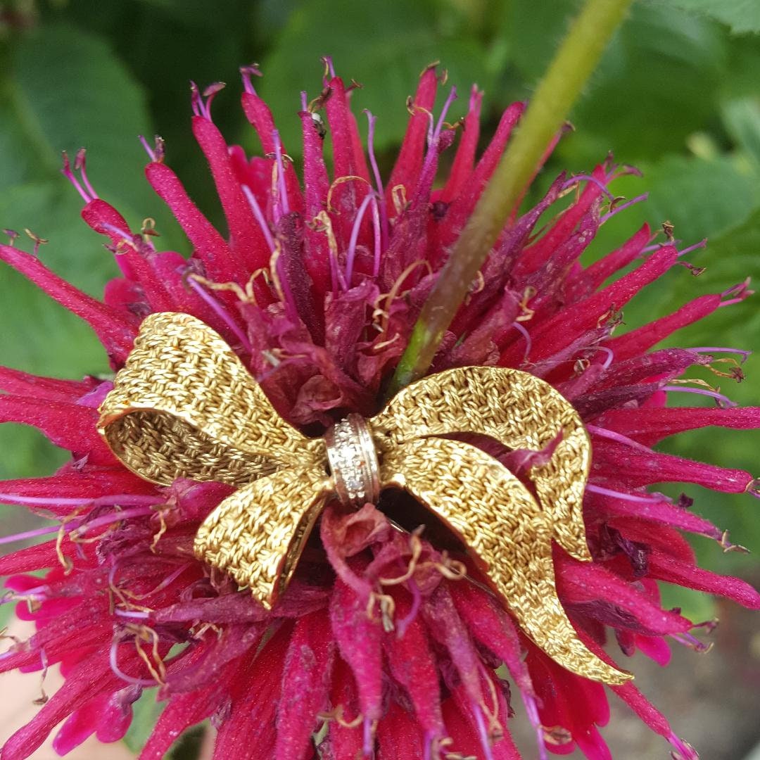 18k Italian Gold Textured MCM Bow Brooch - Etsy