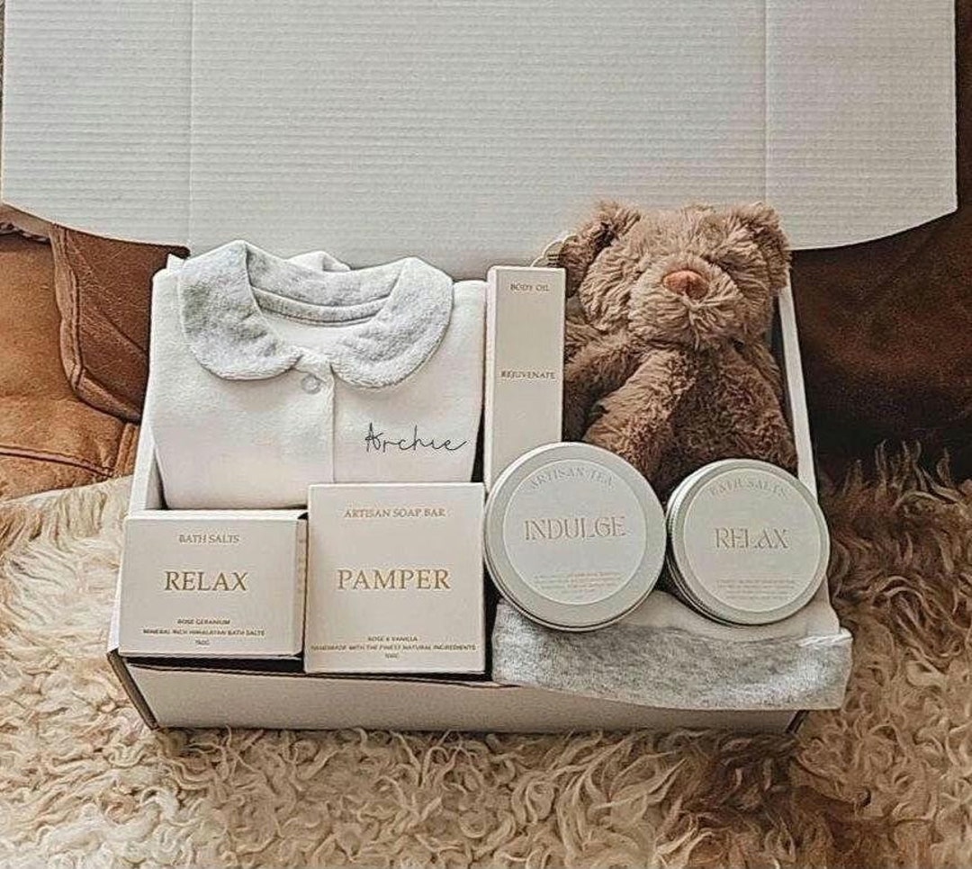 Personalised Baby Mama Pamper Hamper, New Expecting First Time Mum Gift ...