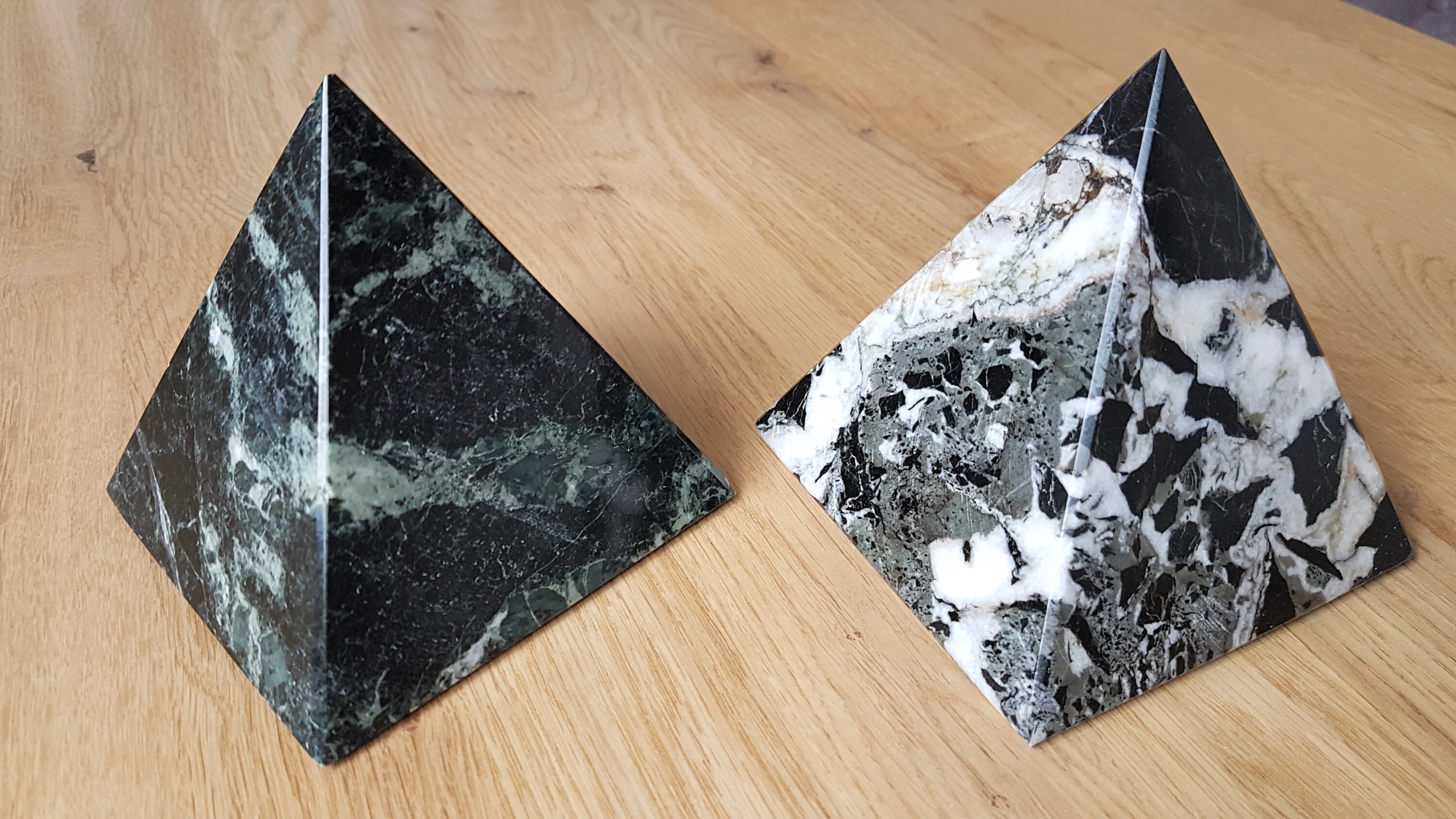 Natural BLACK ONYX Pyramid Gemstone High-quality GRADE A | Etsy