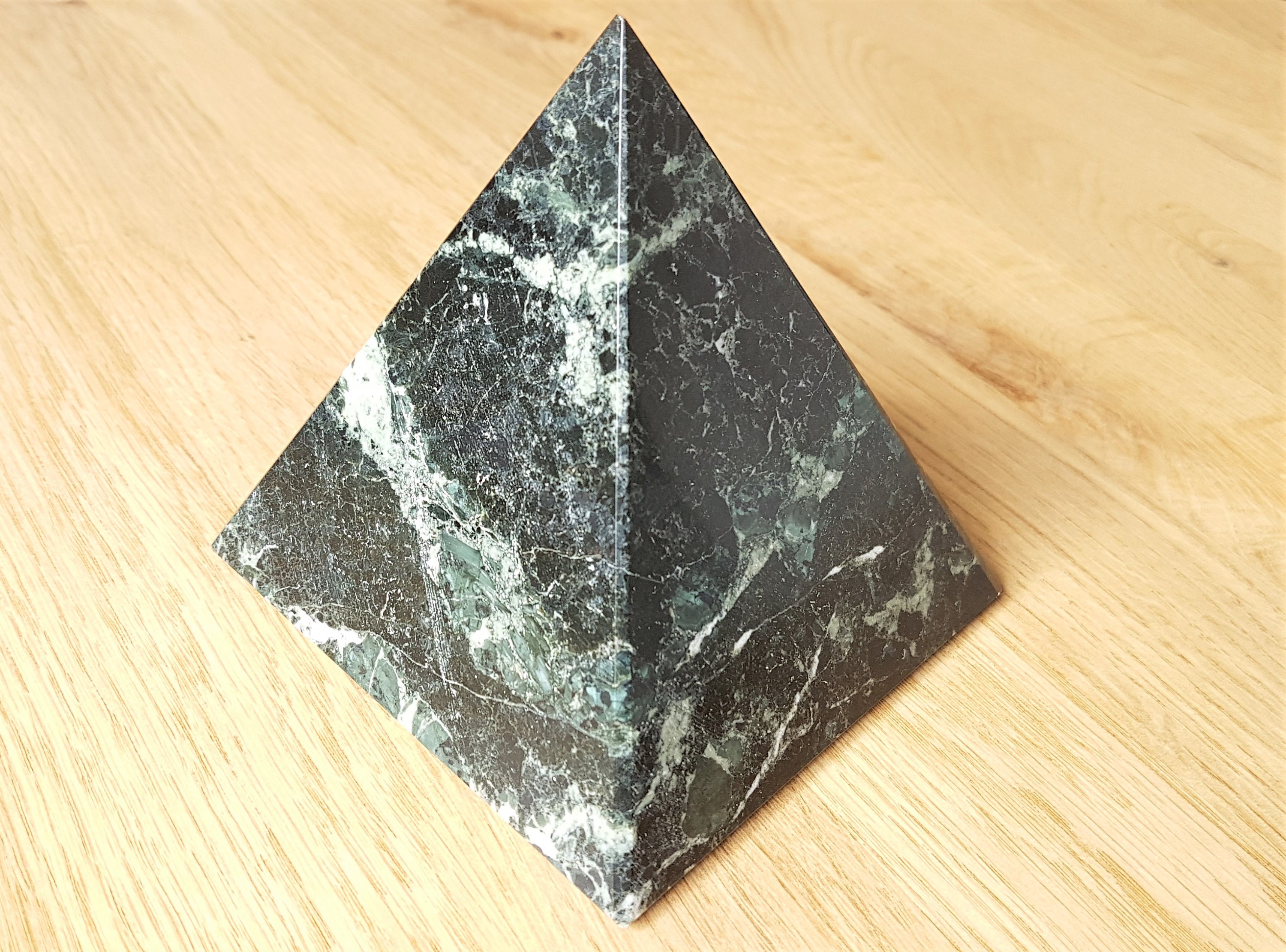 Natural BLACK ONYX Pyramid Gemstone High-quality GRADE A | Etsy