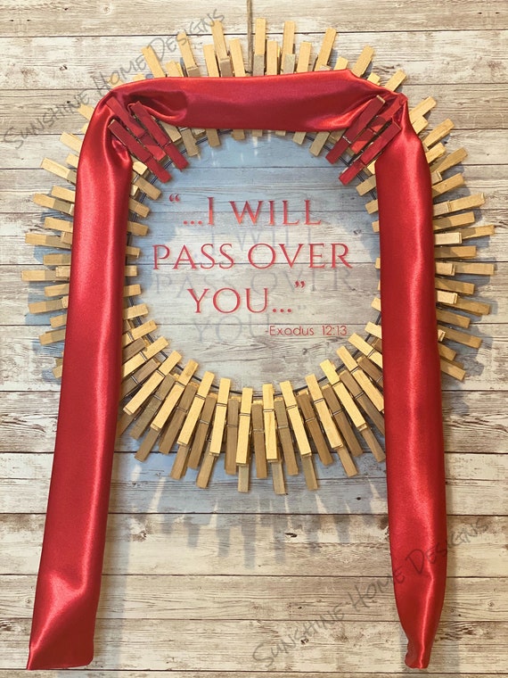 Passover Wreath / Red and Gold / Covered Door / Exodus - Etsy