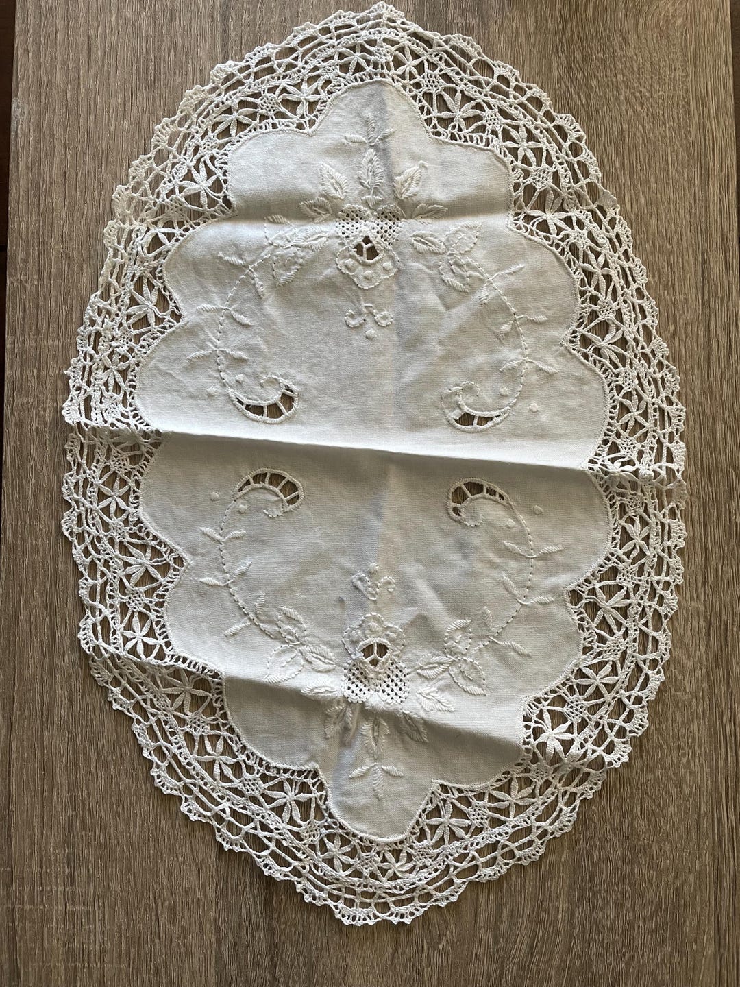 Oval French Pattern Doily, Lace Dresser Scarf, Oval Lace Doily, Sewing ...