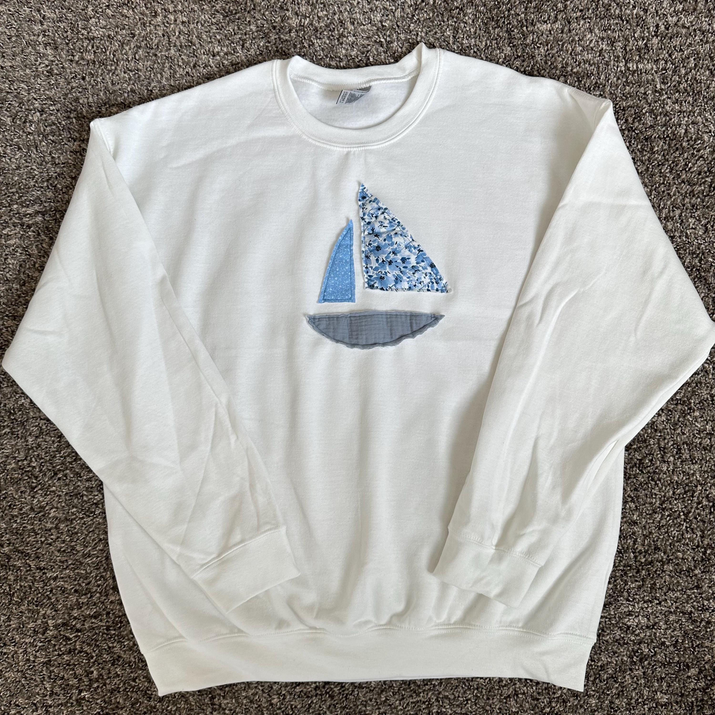 Patchwork Sailboat Gildan Crewneck Sweatshirt - Etsy