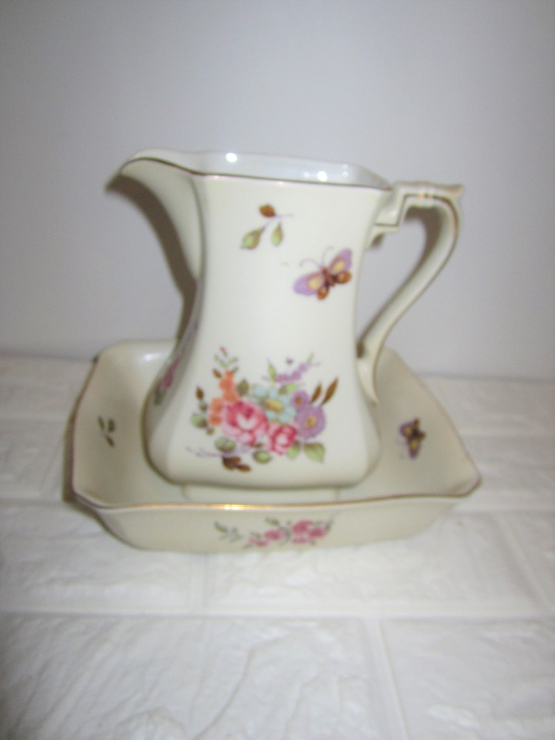Vintage Lefton Pitcher and Basin - Etsy