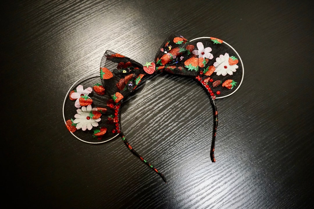 Black Strawberry Ears - Etsy