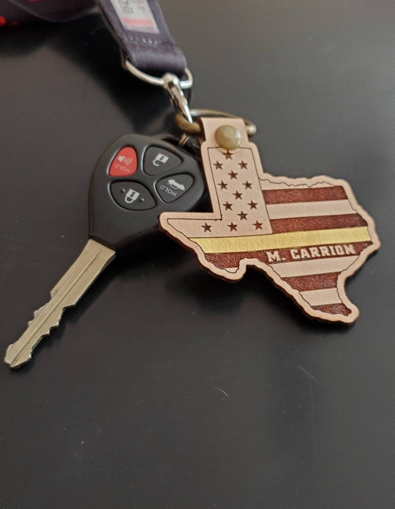 Custom Leather Keychain, Texas Shape Thin Gold Line Key Fob ...