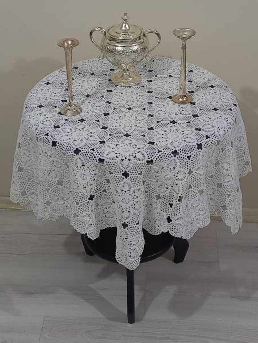 Antique Lace Tablecloth, Vintage Victorian Crochet Tablecloth, Round ...