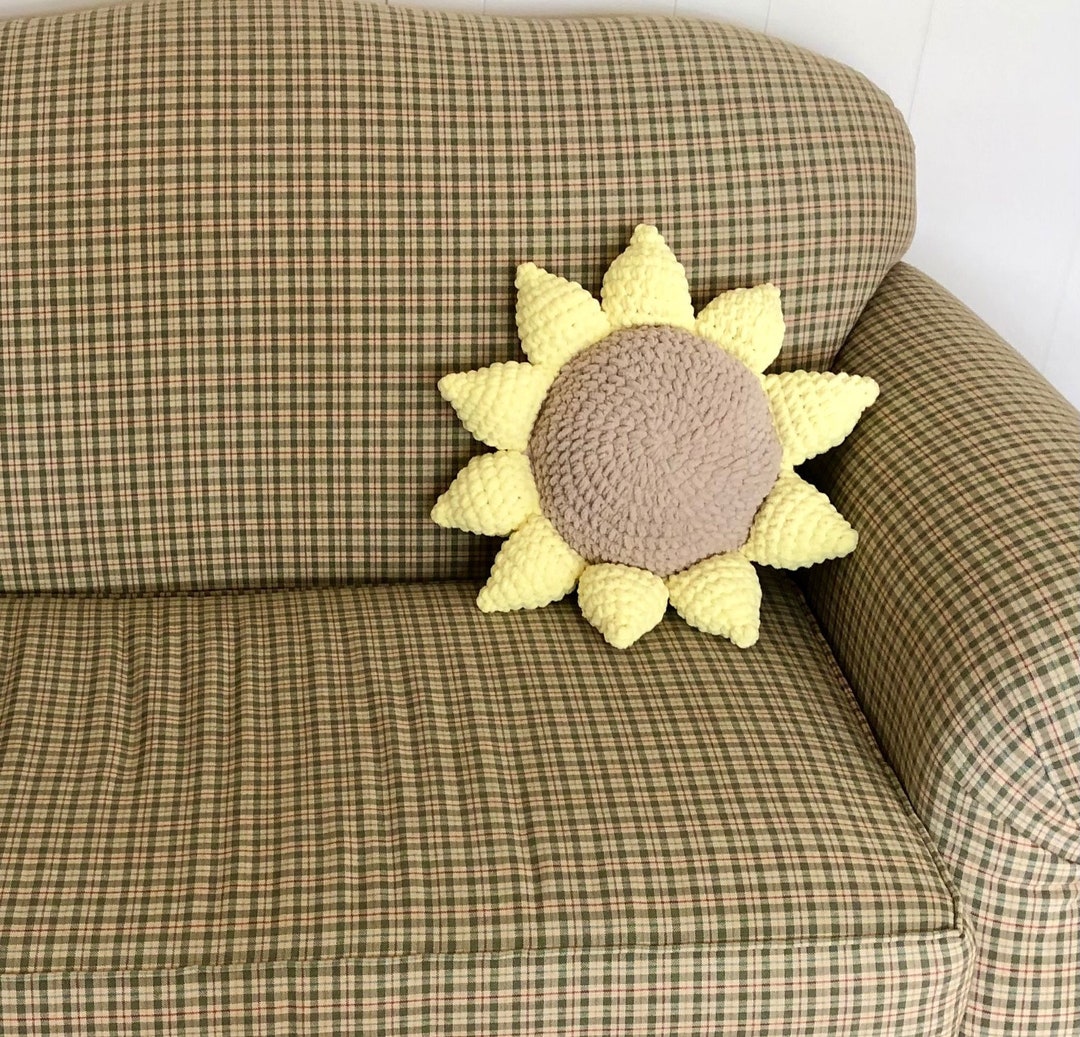 Sunflower Pillow Crochet PDF Pattern Bulky Blanket Plush - Etsy