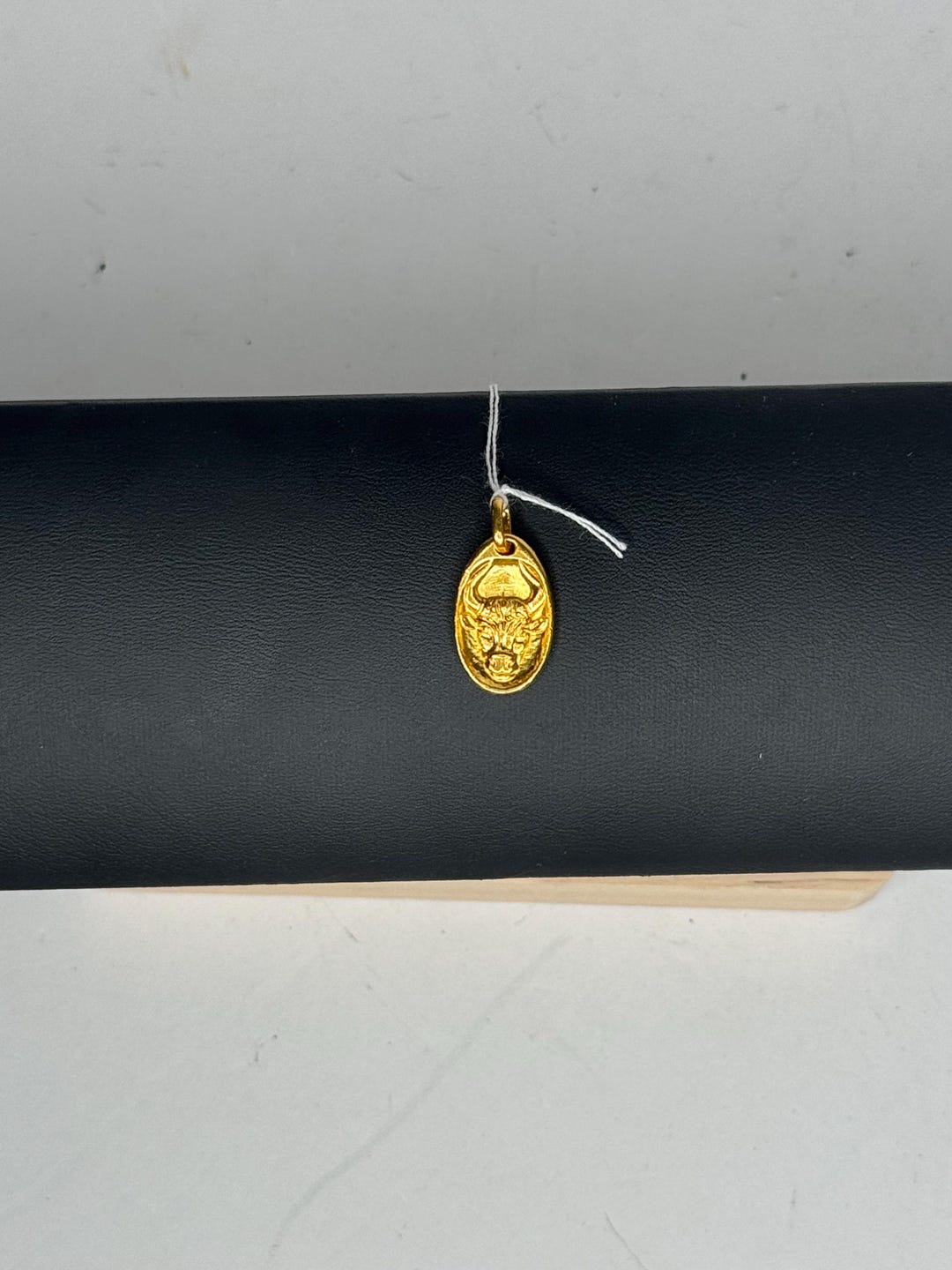 24k Yellow Gold Taurus Bull Zodiac Sign Pendant - Etsy