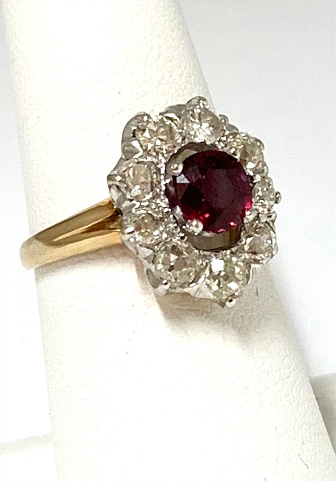 Antique Diamond and Ruby Ring in 14K Yellow Gold and Platinum - Old ...