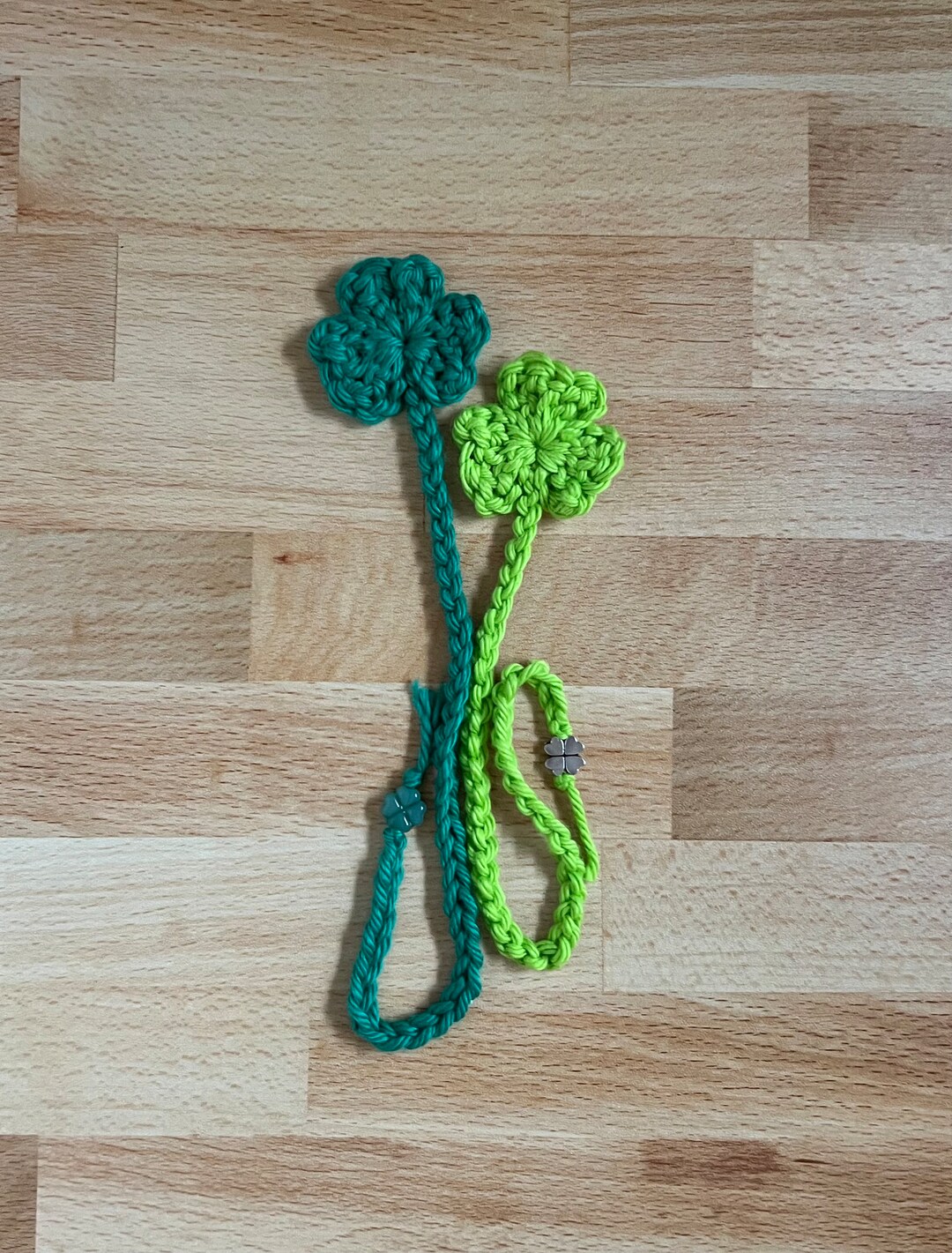 Crochet Shamrock Bookmark. Handmade, Cotton. Green or Light Green. Book ...