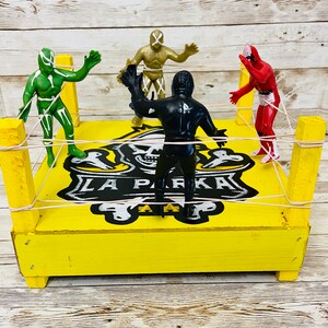 Mexican Lucha Libre Toy Wrestler Fighting Ring With 4 Luchadores Ring ...