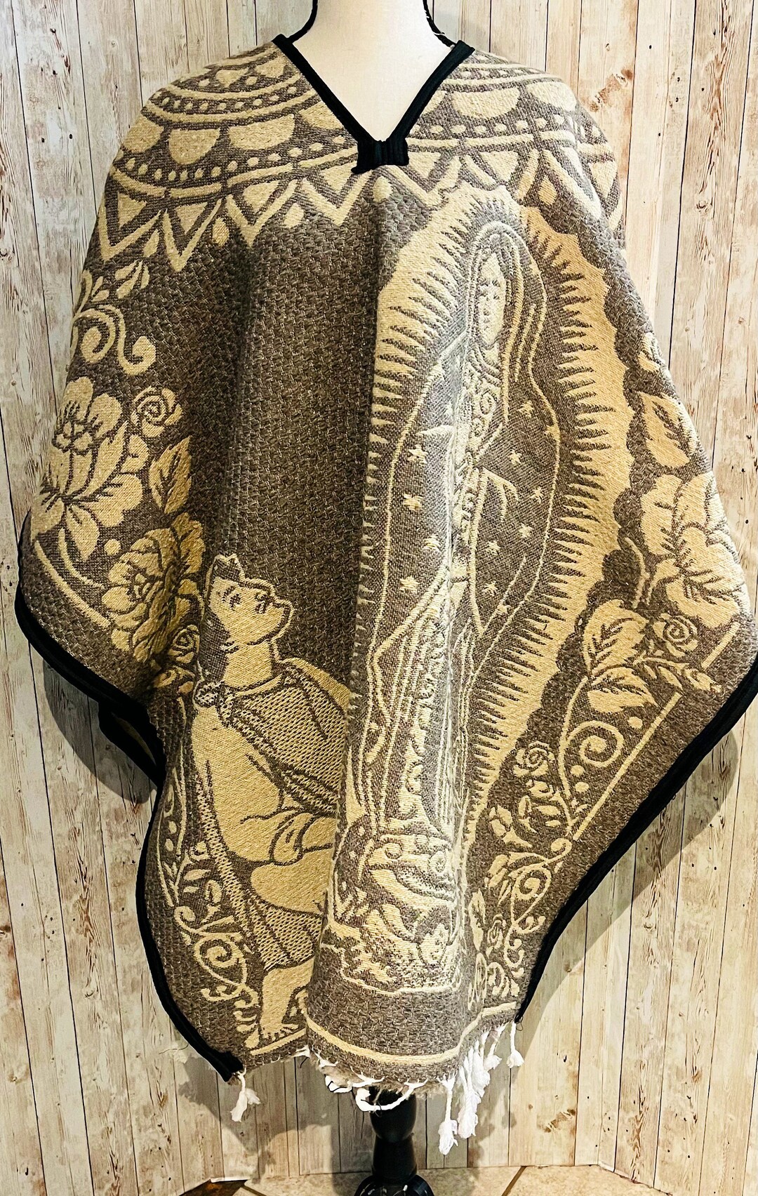 Virgin Mary Mexican Wool Poncho Poncho Gavan De La Virgen - Etsy