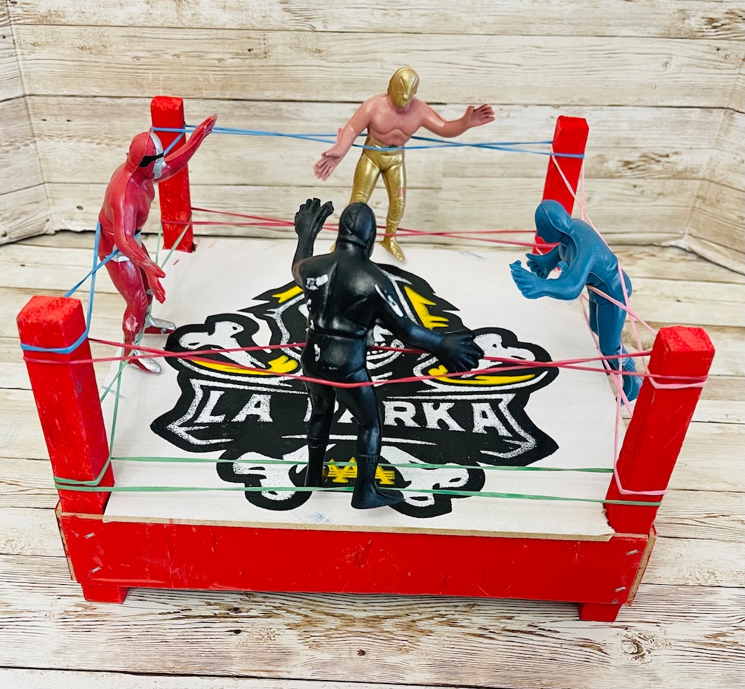 Mexican Lucha Libre Toy Wrestler Fighting Ring With 4 Luchadores Ring ...