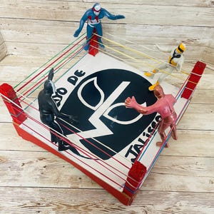 Mexican Lucha Libre Toy Wrestler Fighting Ring With 4 Luchadores Ring ...