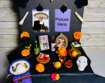 Ofrenda Table - Etsy