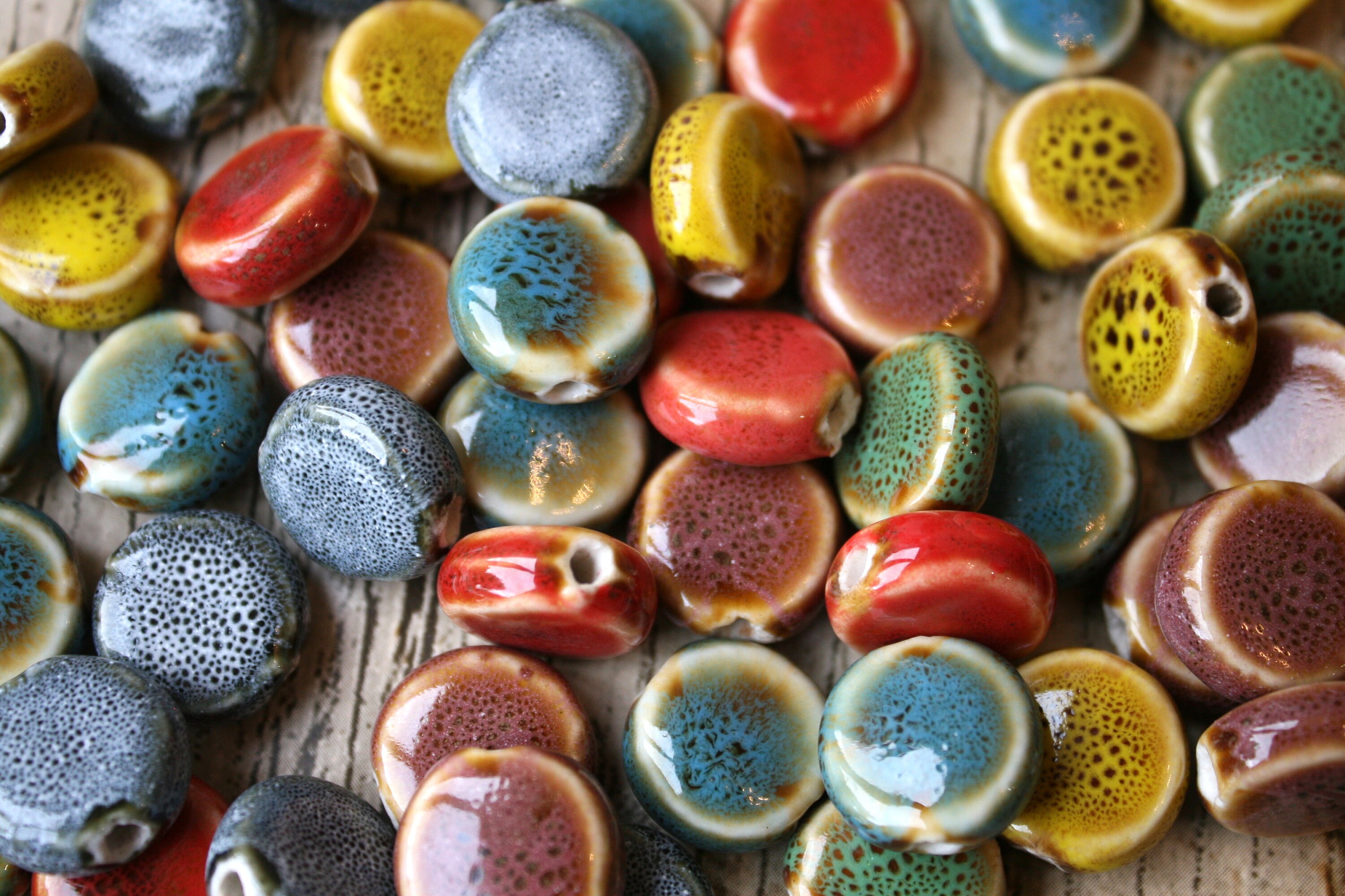10 X Ceramic Porcelain Round Beads With Centre Hole Craft - Etsy UK