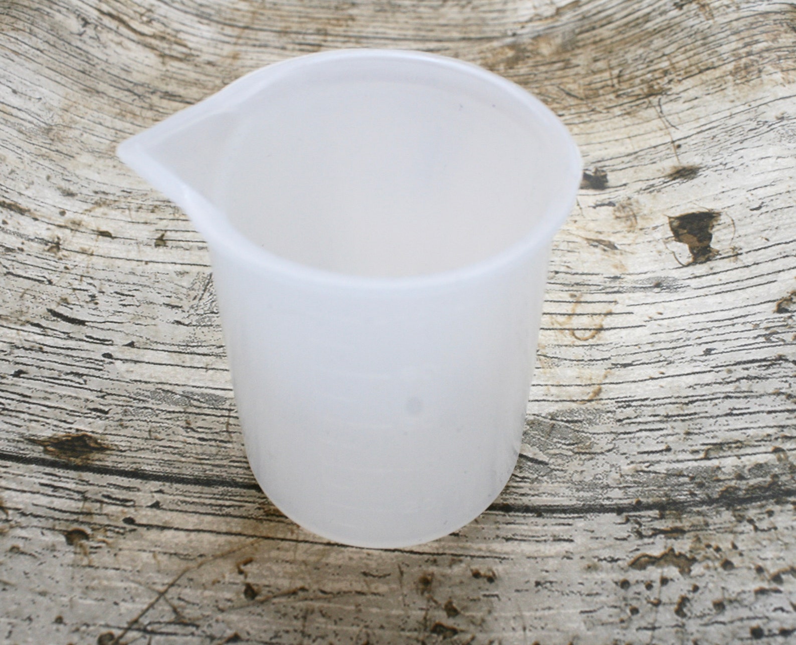 Silicone Resin Measuring Jug Dispenser Set Reusable Silicone - Etsy UK