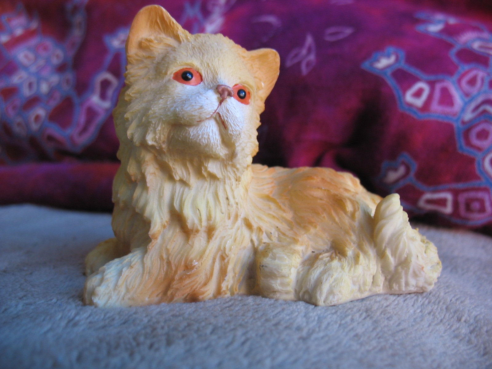 Art & Collectibles Collectibles Realistic Resin Cat Sculpture of Tan ...