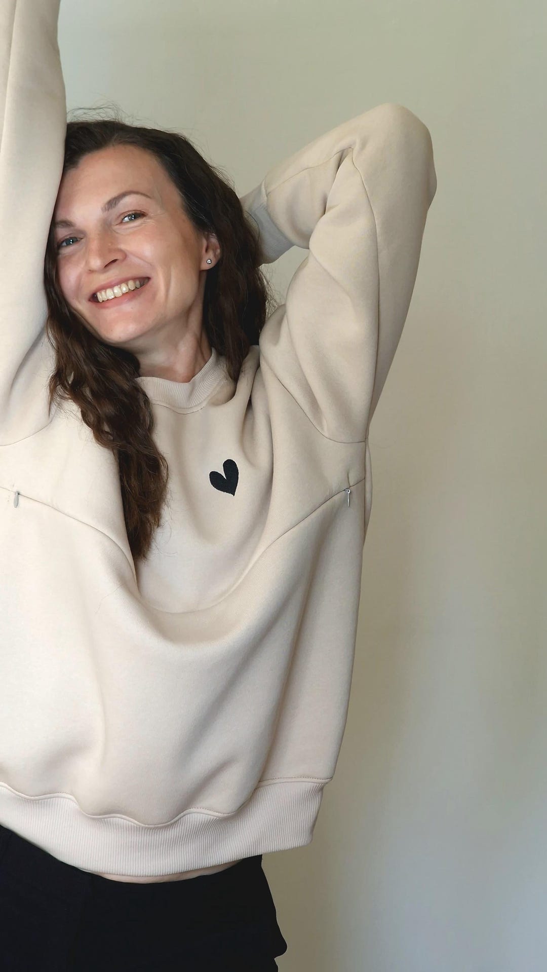 Breastfeeding Sweatshirt in Beige With Heart Embroidery – Beige Cozy ...