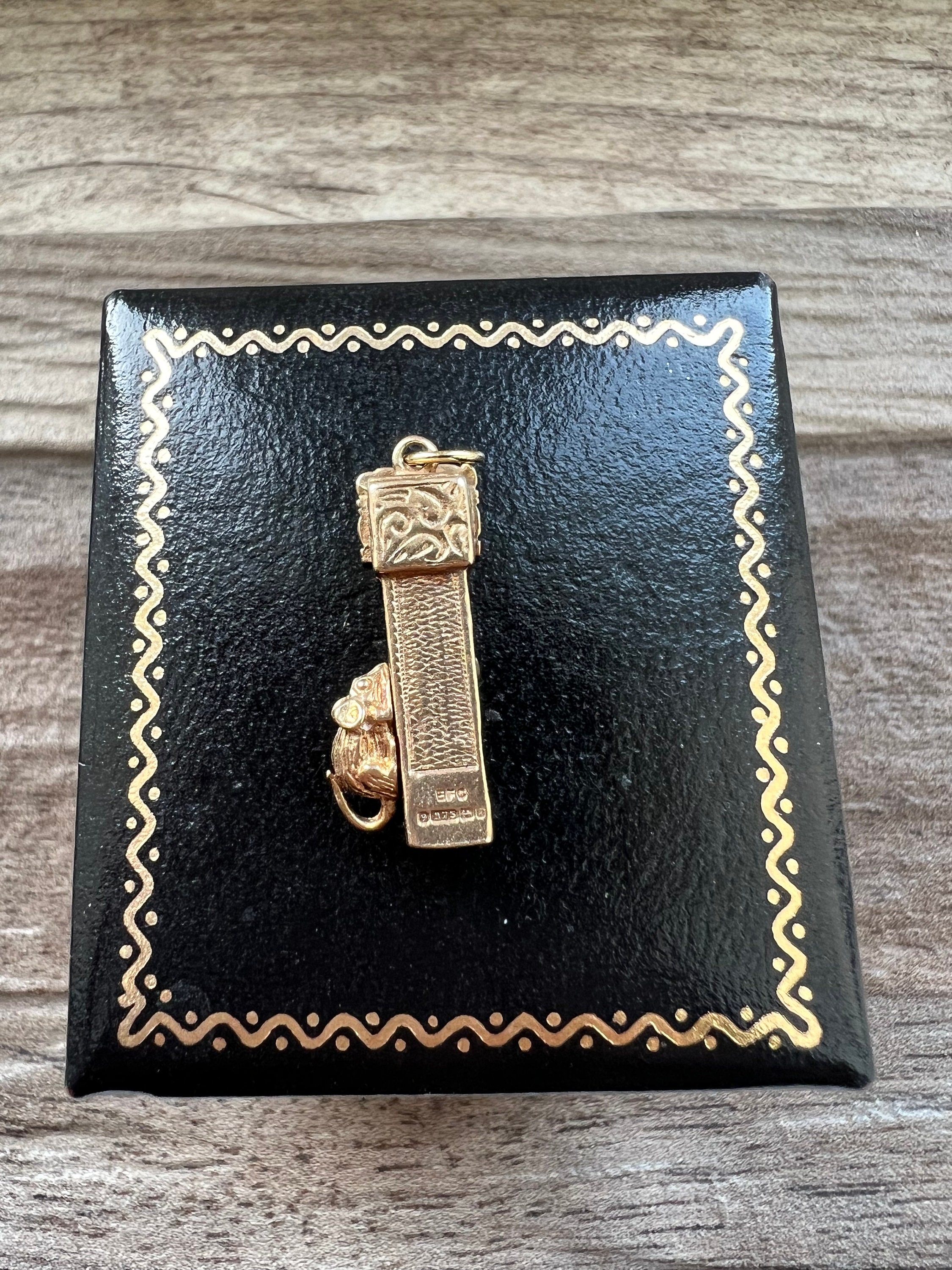 Vintage 9ct Gold Articulated Hickory Dickory Dock Clock Charm - Etsy