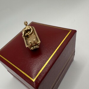 Vintage 9ct Gold Opening Lady in Bath Charm - Etsy