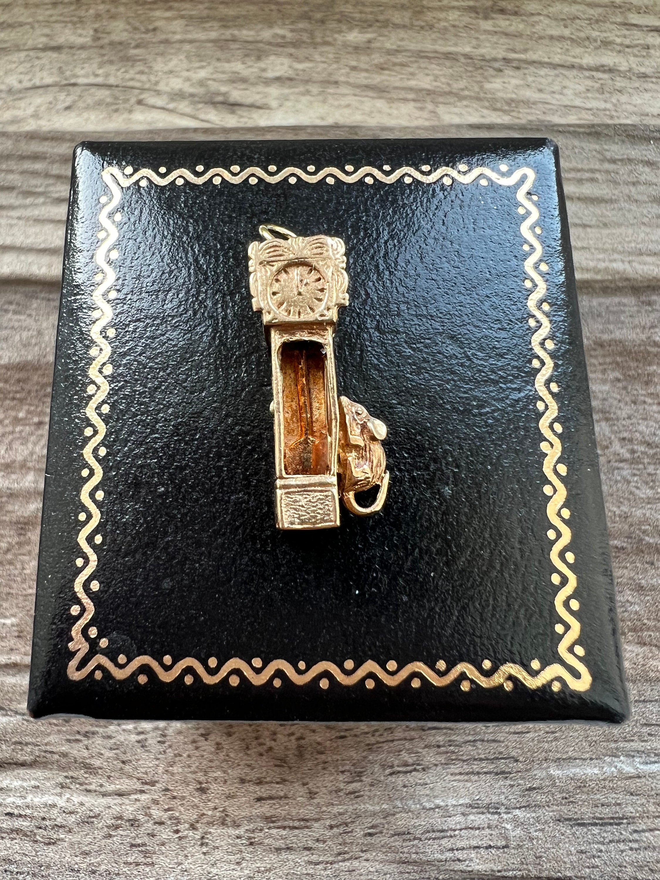 Vintage 9ct Gold Articulated Hickory Dickory Dock Clock Charm - Etsy