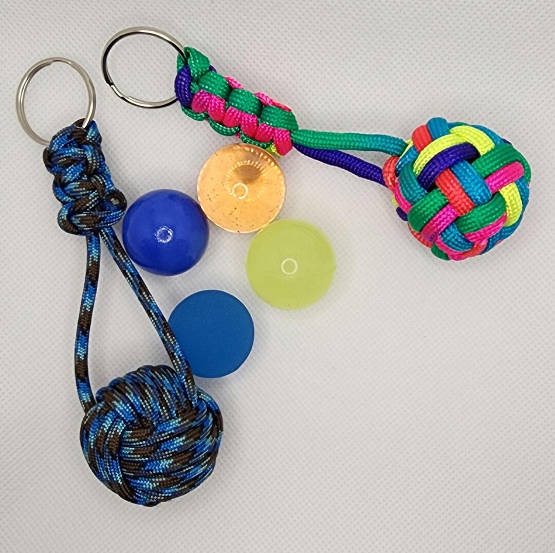 Customizable Knot Keychain - Etsy