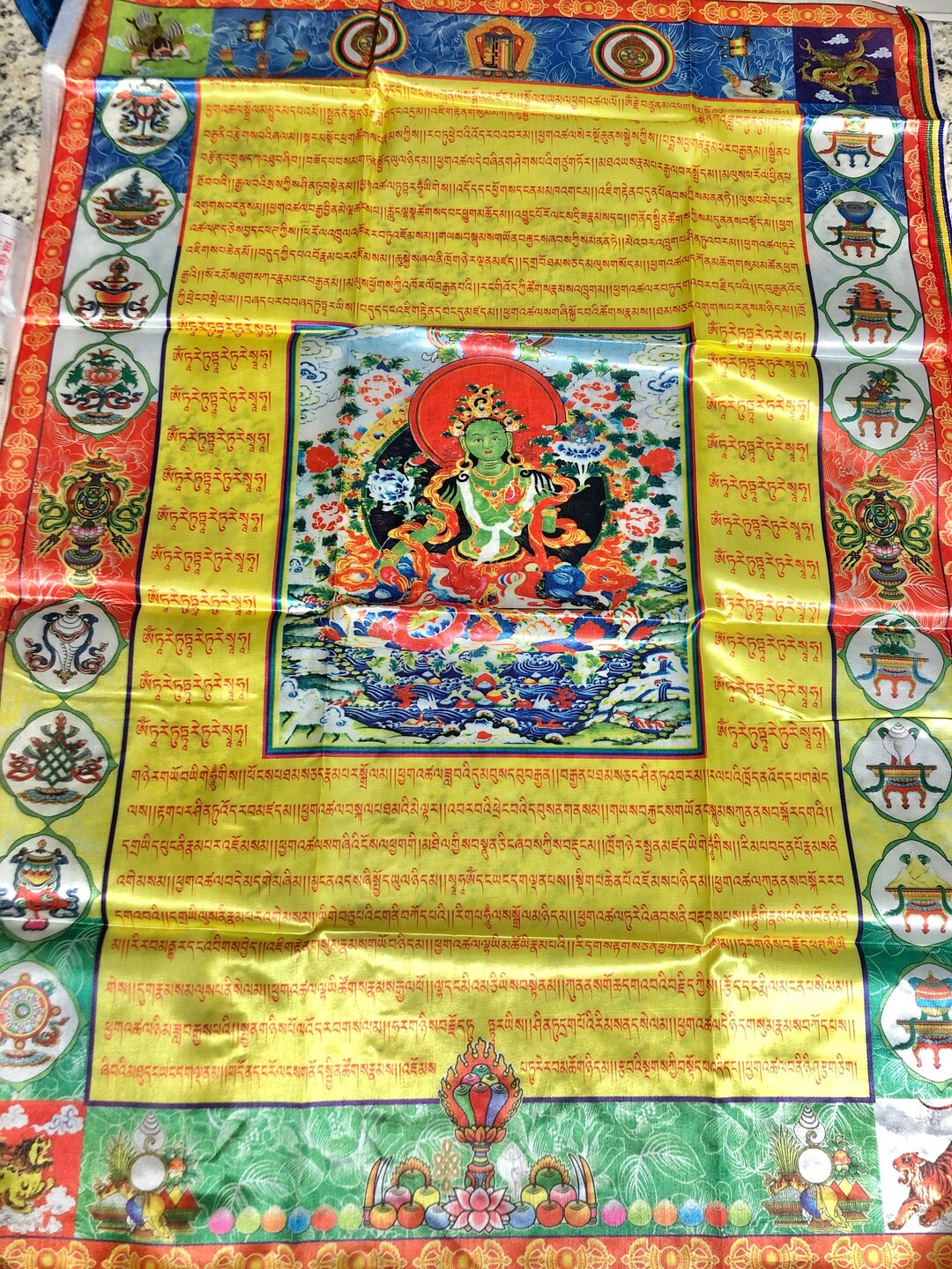 Large Vertical Green Tara Prayer | 38x28 Inches | 彩色竖挂经幡西藏绸布经旗风马旗竖旗 - Etsy