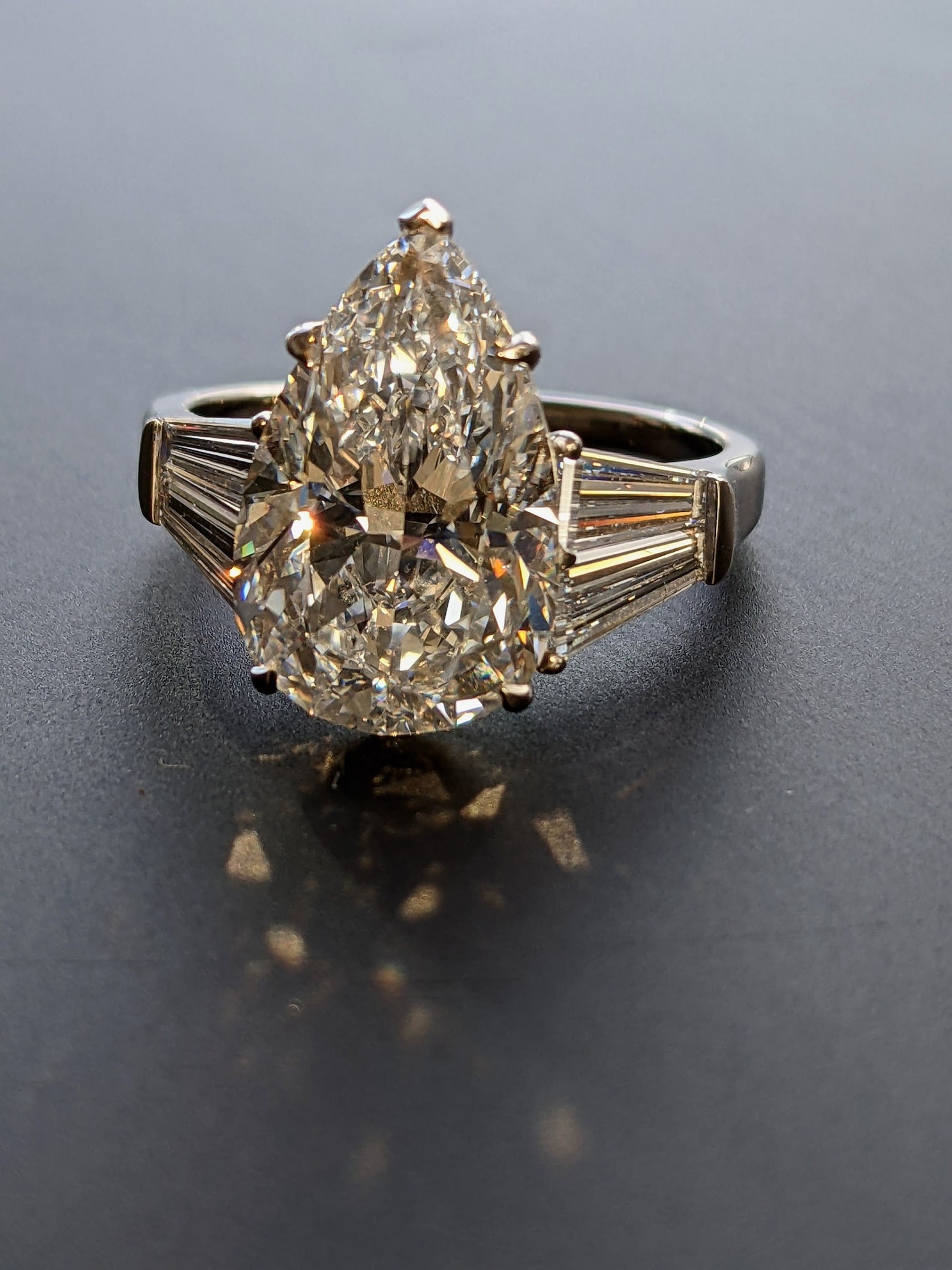 10k Engagement Ring Three Stone Ring 4 Carat Pear Shaped G / - Etsy