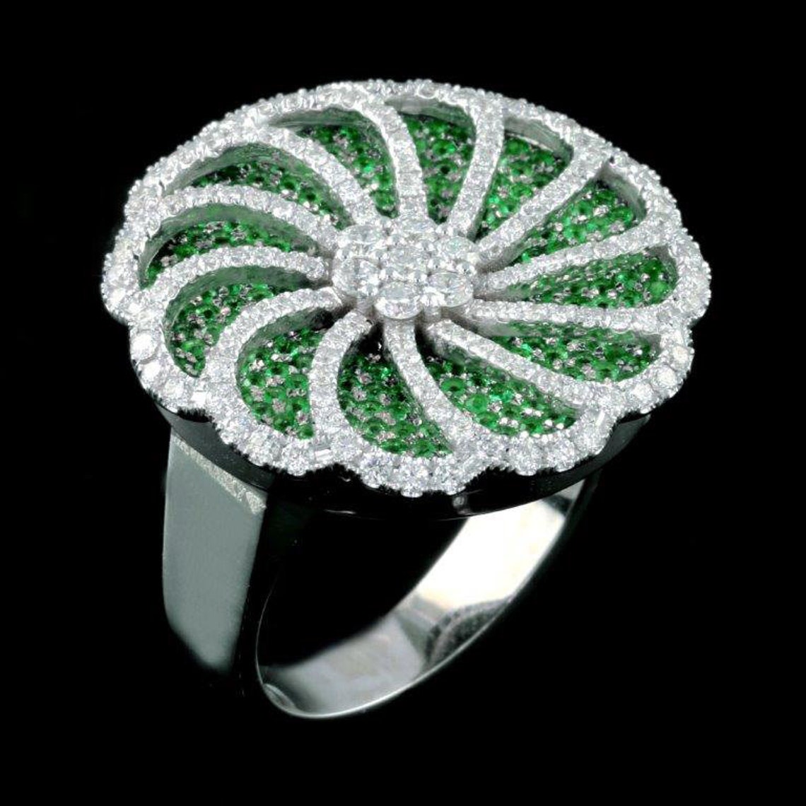 Fidget Ring Emerald & Diamond Flower-shaped Spinning Ring 1.19 - Etsy