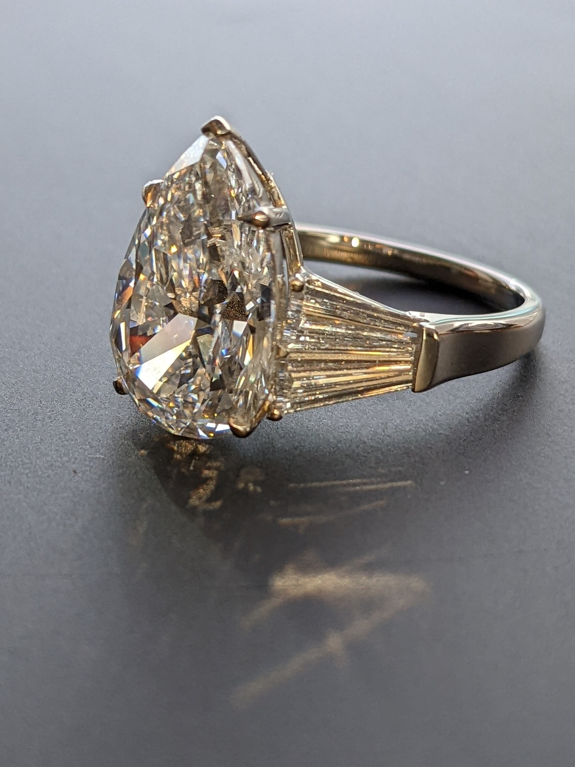 10k Engagement Ring Three Stone Ring 4 Carat Pear Shaped G / - Etsy