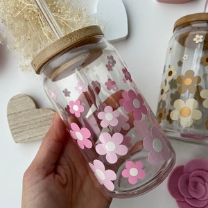 Spring Floral Glass Cup, Pink Retro Flower Iced Coffee Cup, Daisy Cup ...