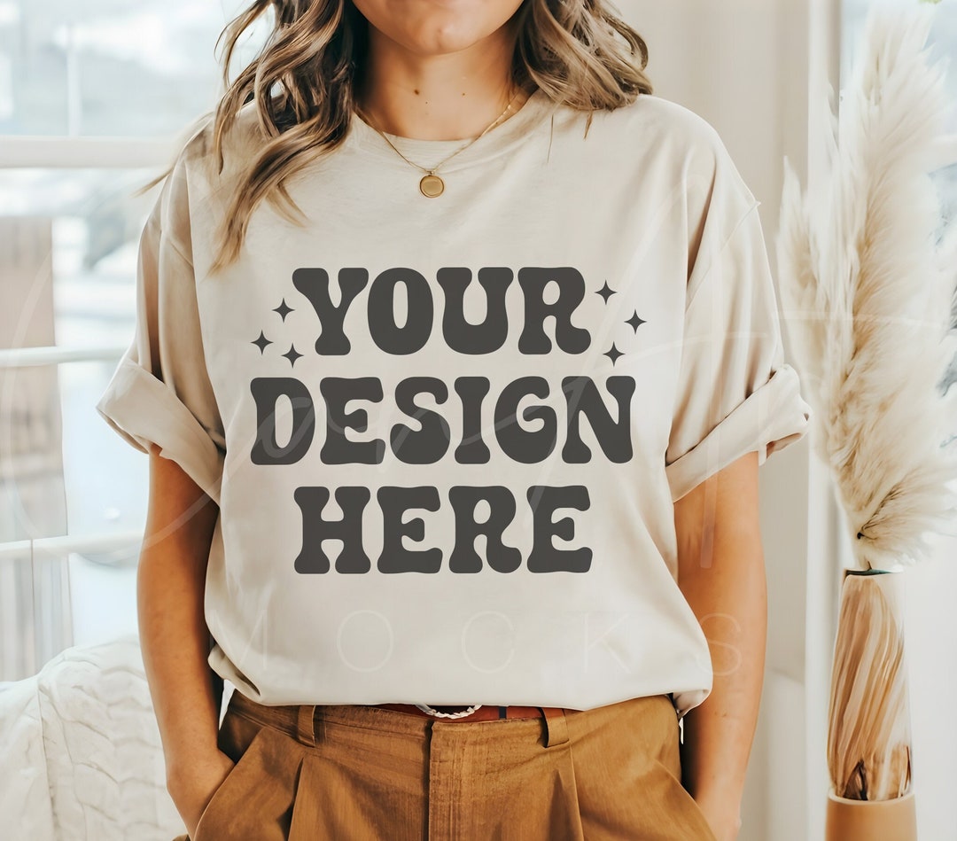 Comfort Colors C1717 Ivory Tee Mockup With Model, Modern T-shirt Mockup ...