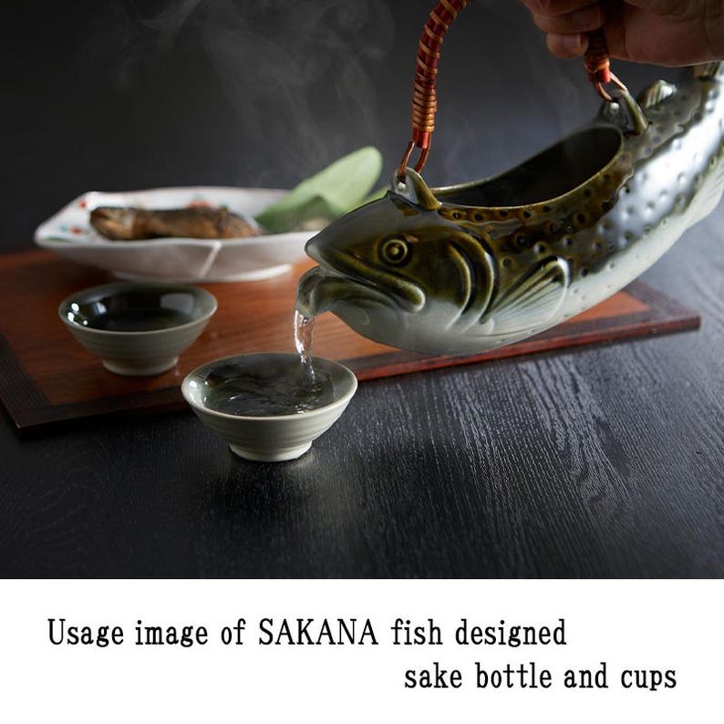 Mino Ware Blue Line SAKANA Fish Design Sake Bottle and SAKE Cup X 2 Set ...